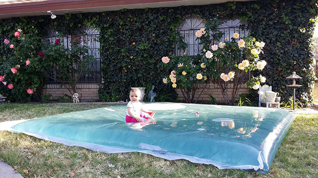 Kids play water blob is simple and cheap