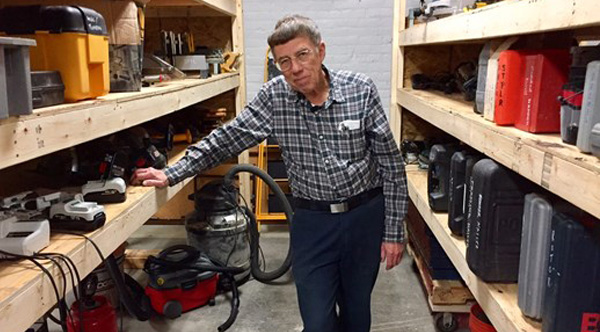Minnesota Man Donates His Entire Tool Collection To A Newly-Opened Tool ...