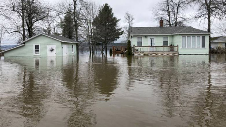 Uber Rob Offers Free Ferry Service To Locals Affected By Flood In New